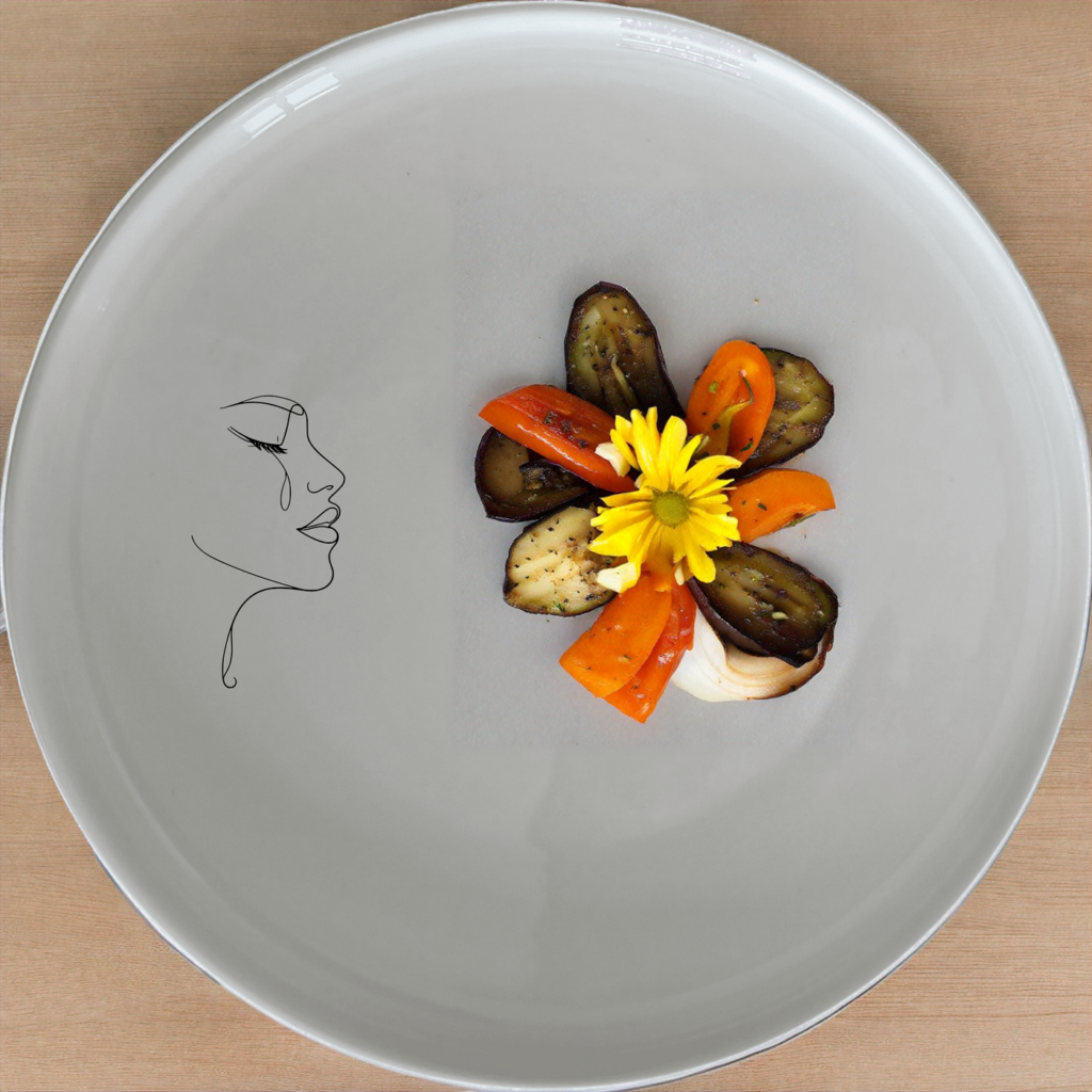 Minimalist Woman Face Dinnerware Set of 12 - Range 1 - NellCo